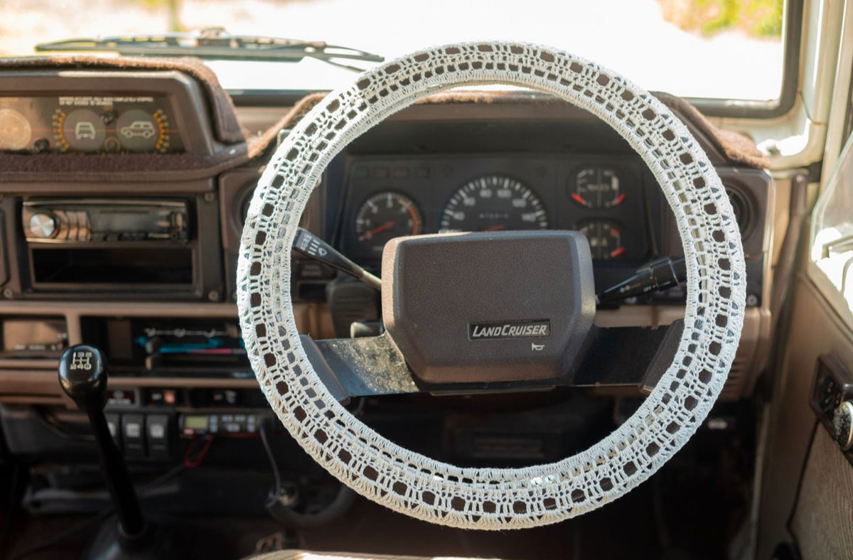 Roaming Original Cream - Steering Wheel Cosie – Roaming Folk